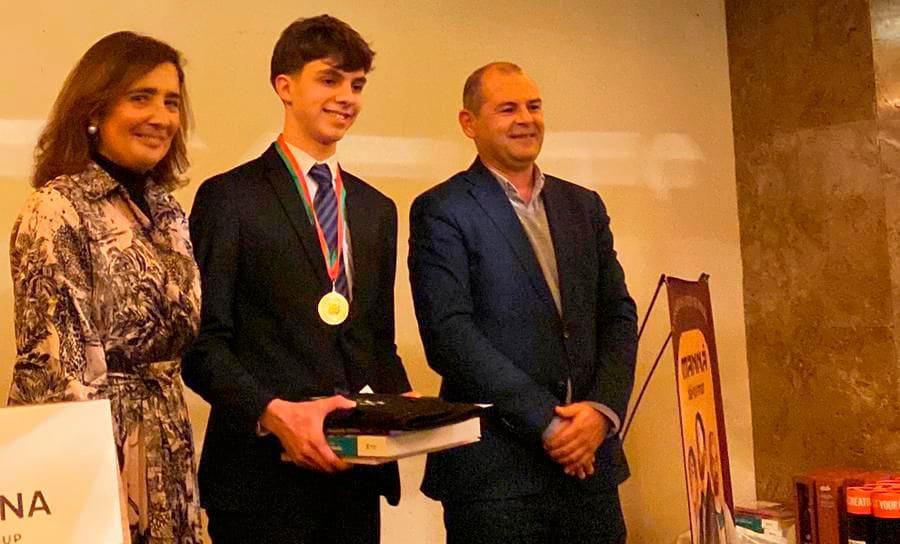 Jovem de Valongo ganha concurso de hotelaria interescolas